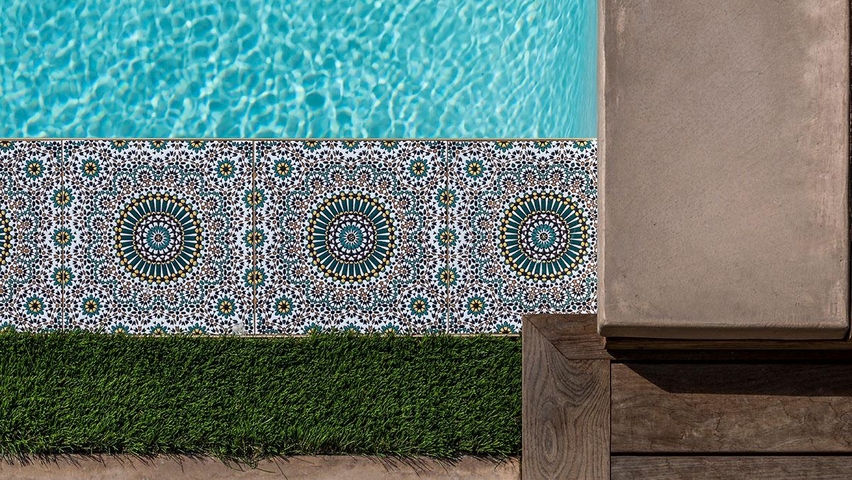 Manhattan Beach Pool | ARTO.com