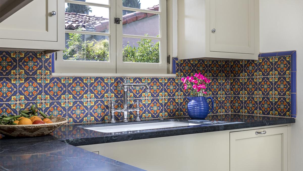 Riverside Kitchen | ARTO.com